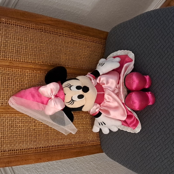 Disney | Toys | Disney Magical Minnie Mouse | Poshmark